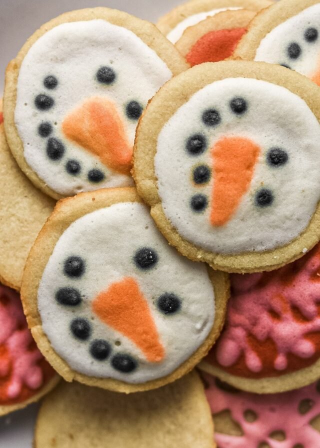Sugar Free Christmas Cookie Recipe (Made with Almond Flour) - Yaidy Makes