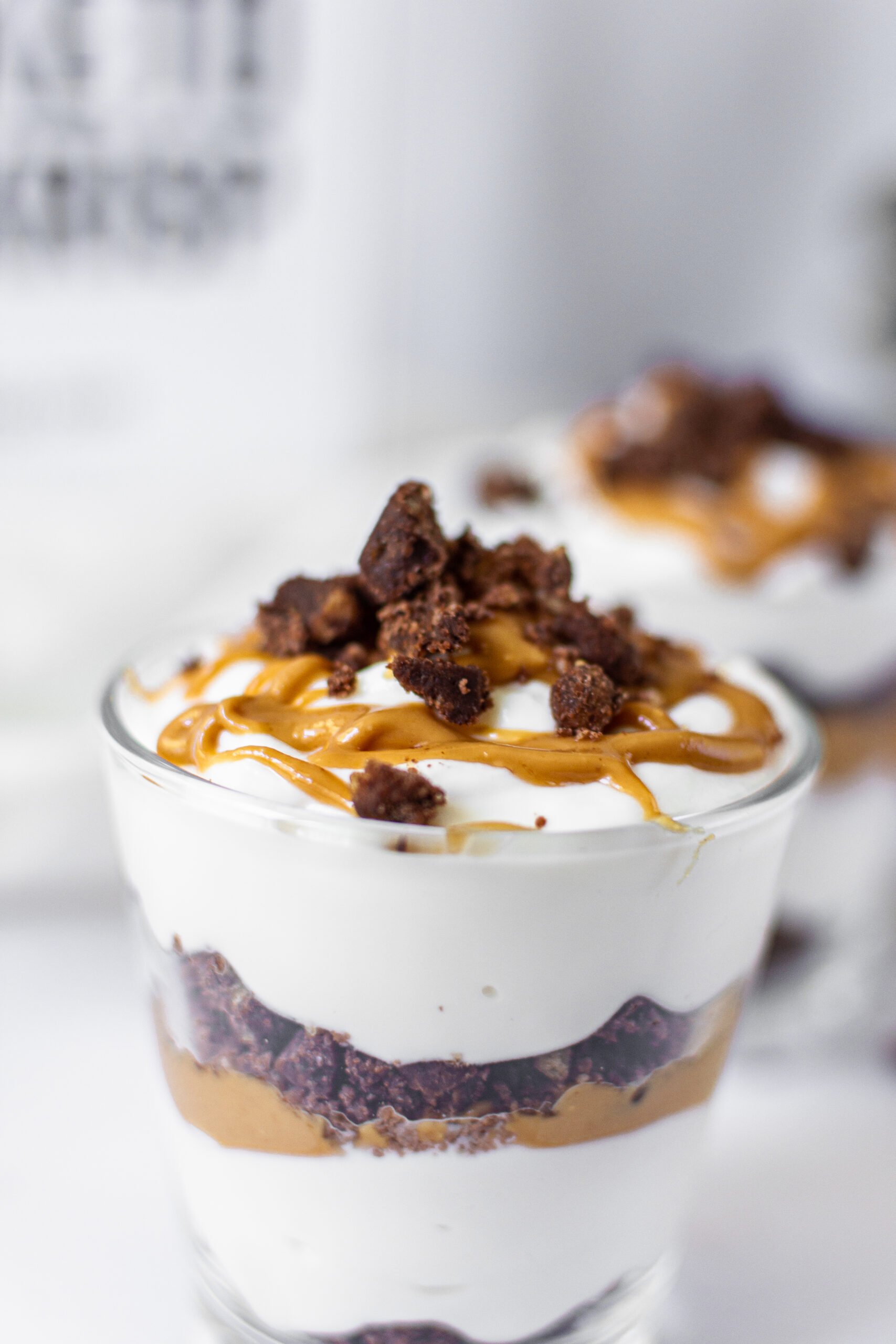 Peanut Butter Chocolate Keto Parfait Recipe - Yaidy Makes